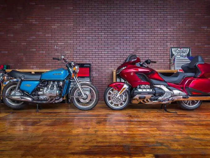 2018 Honda Gold Wing Automatic DCT Review | Total Motorcycle