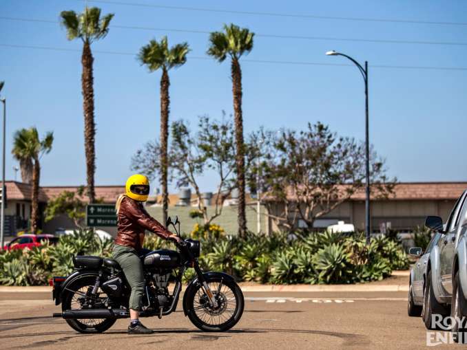 2020 Royal Enfield Bullet 500 Guide | Total Motorcycle