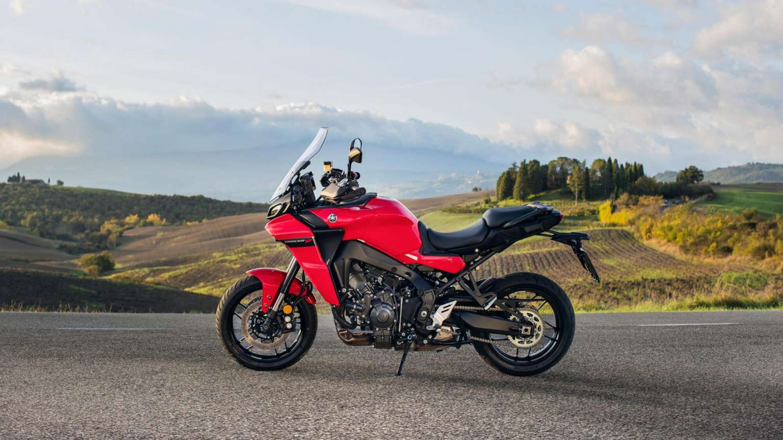 2021 Yamaha Tracer 9 Guide | Total Motorcycle