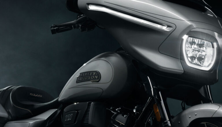 2023 Harley-Davidson CVO Street Glide Guide | Total Motorcycle