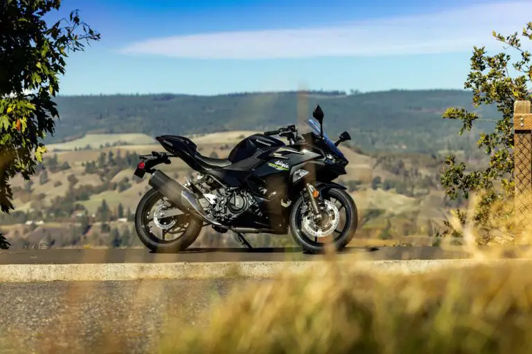 2024 Motorcycle Model Fuel Economy Guide in MPG and L/100km