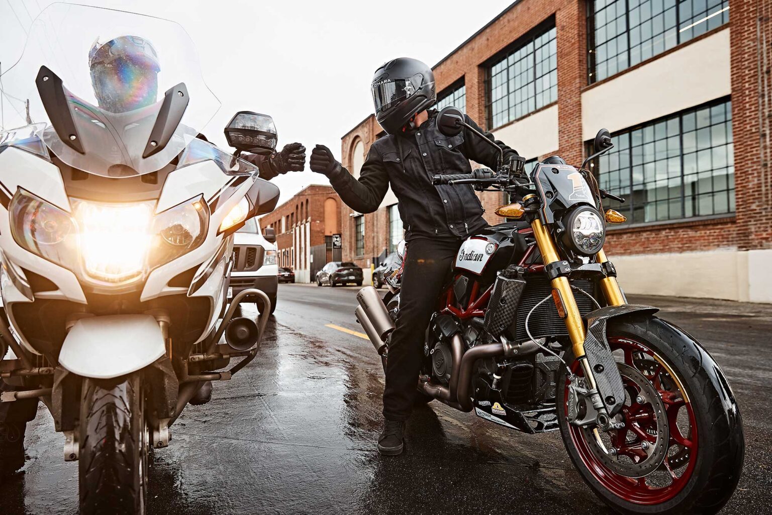 Beginner’s Guide to Motorcycling: Group Riding Etiquette Intro | Total ...