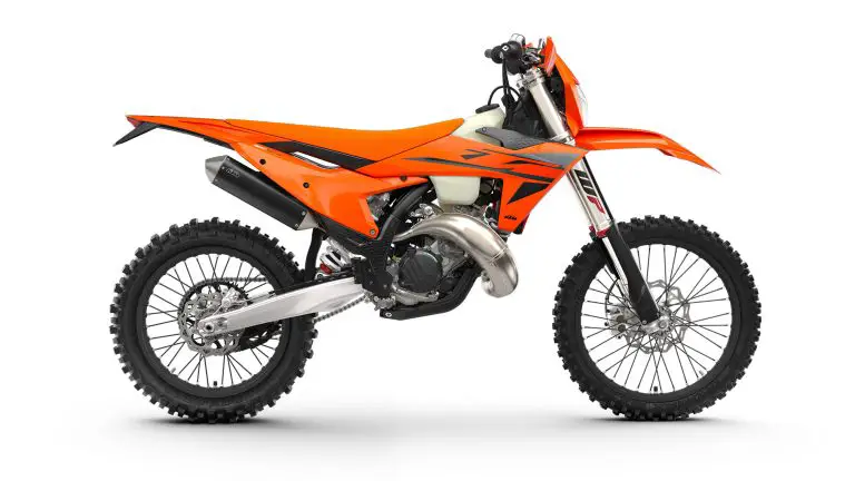 2025 KTM 150 XC-W Review | Total Motorcycle