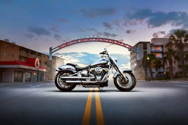 Harley-Davidson Motorcycle Guides Sorted by Year - Total Motorcycle