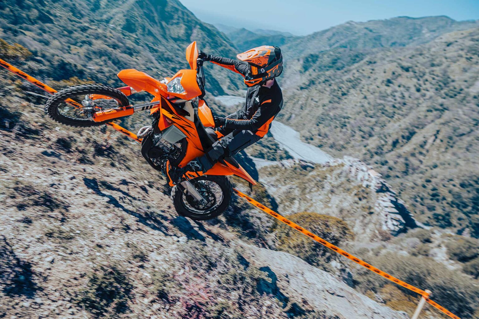 2026 KTM 450 XCF-W Review | Total Motorcycle